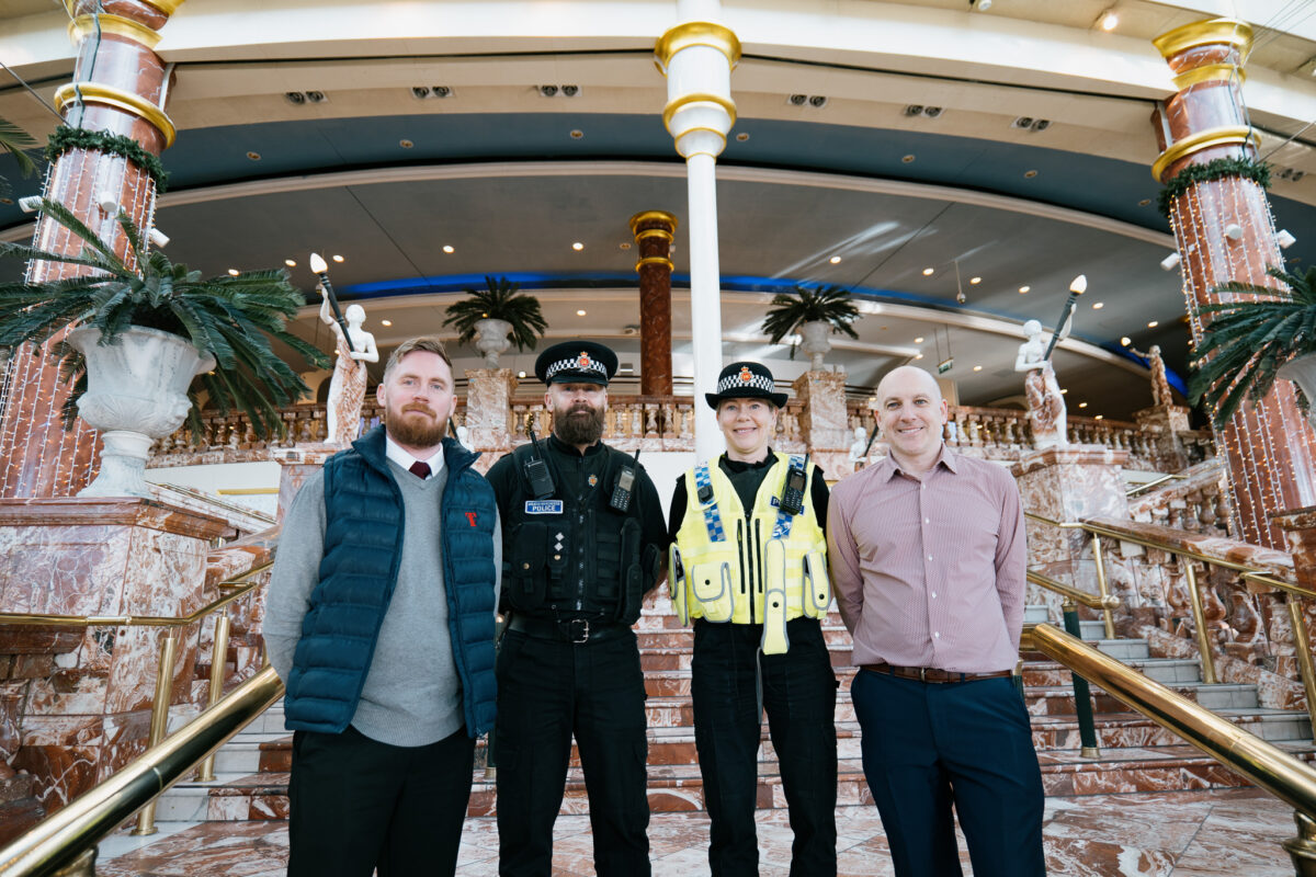 Trafford Centre introduces new onsite police team, in partnership with ...