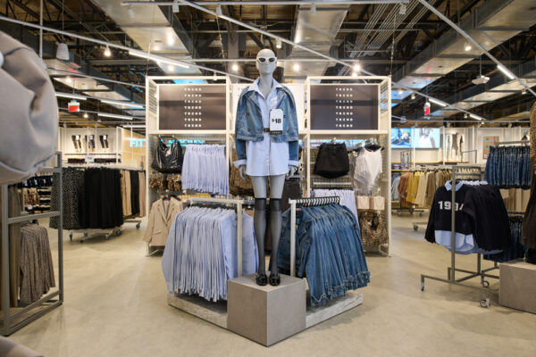 Primark marks milestone 450th store as it opens its doors in Orlando ...