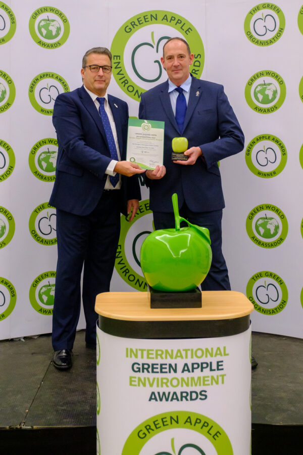 Lakeside Shopping Centre honoured with International Green Apple ...