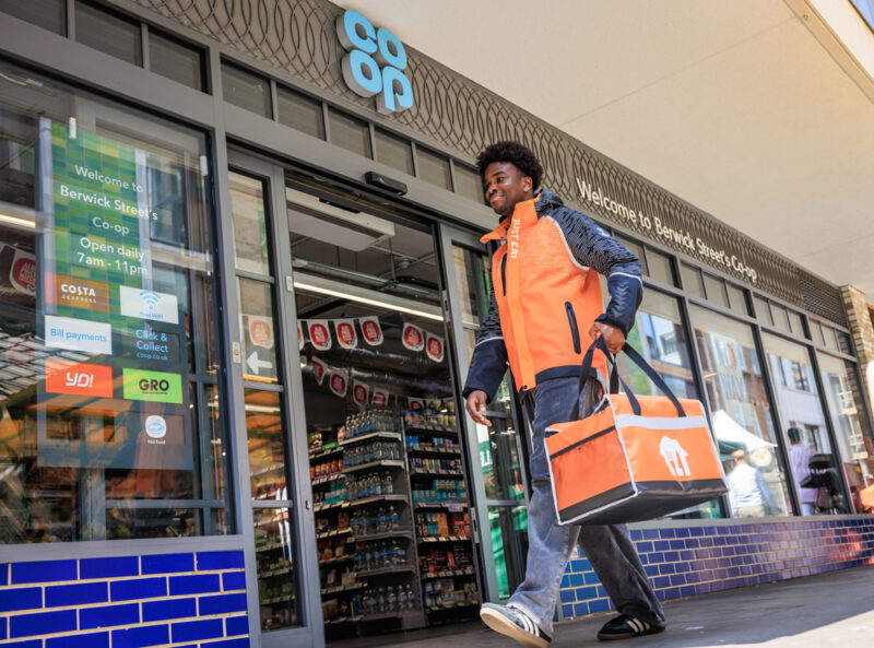 Ready, JET Go! Just Eat launches white-label delivery to transform ...