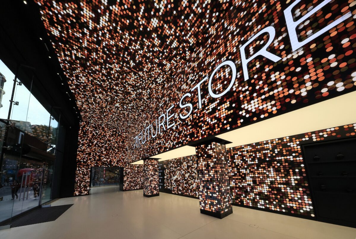 Hippotizer powers London’s Future Stores with 153 million pixels of ...